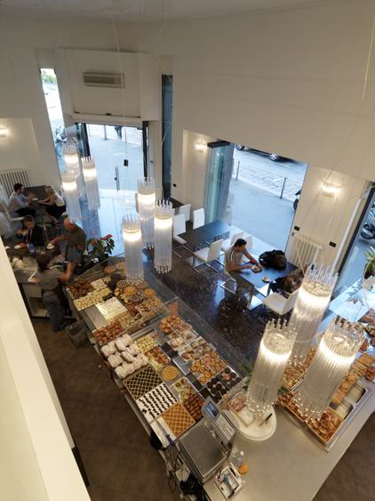 GIUSTO GUSTO bakery and cafe - Architizer