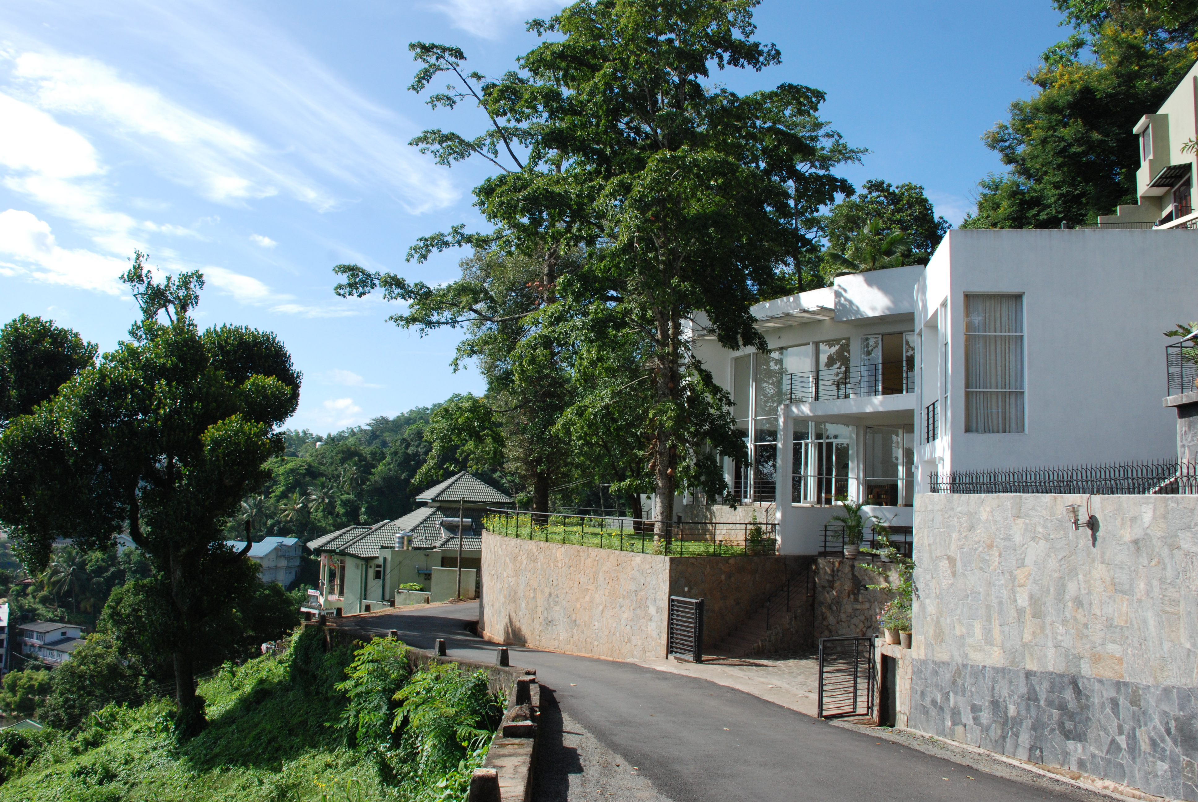 Jayampathi Aluvihare House, Kandy, Sri Lanka - Architizer
