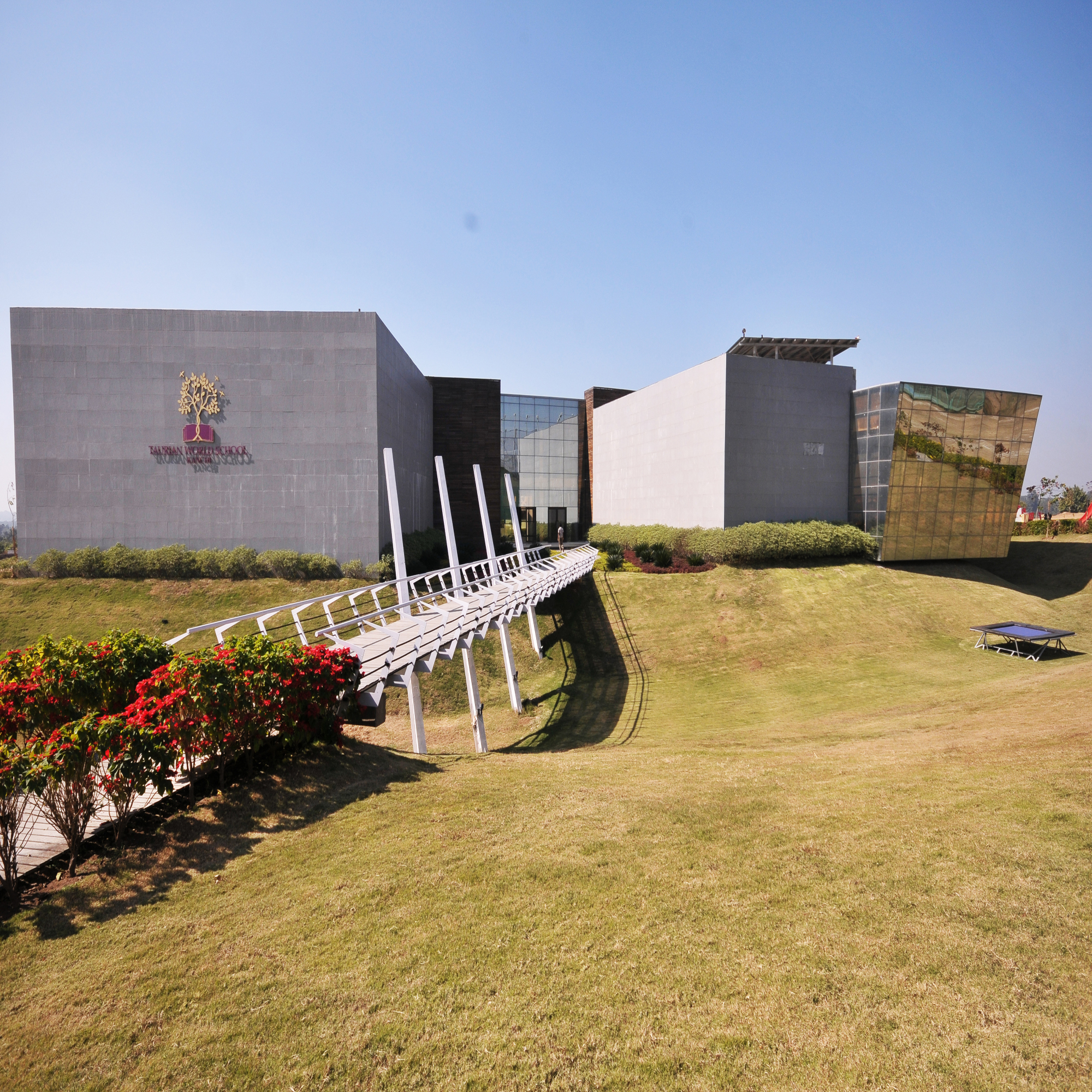Taurian World School - Architizer