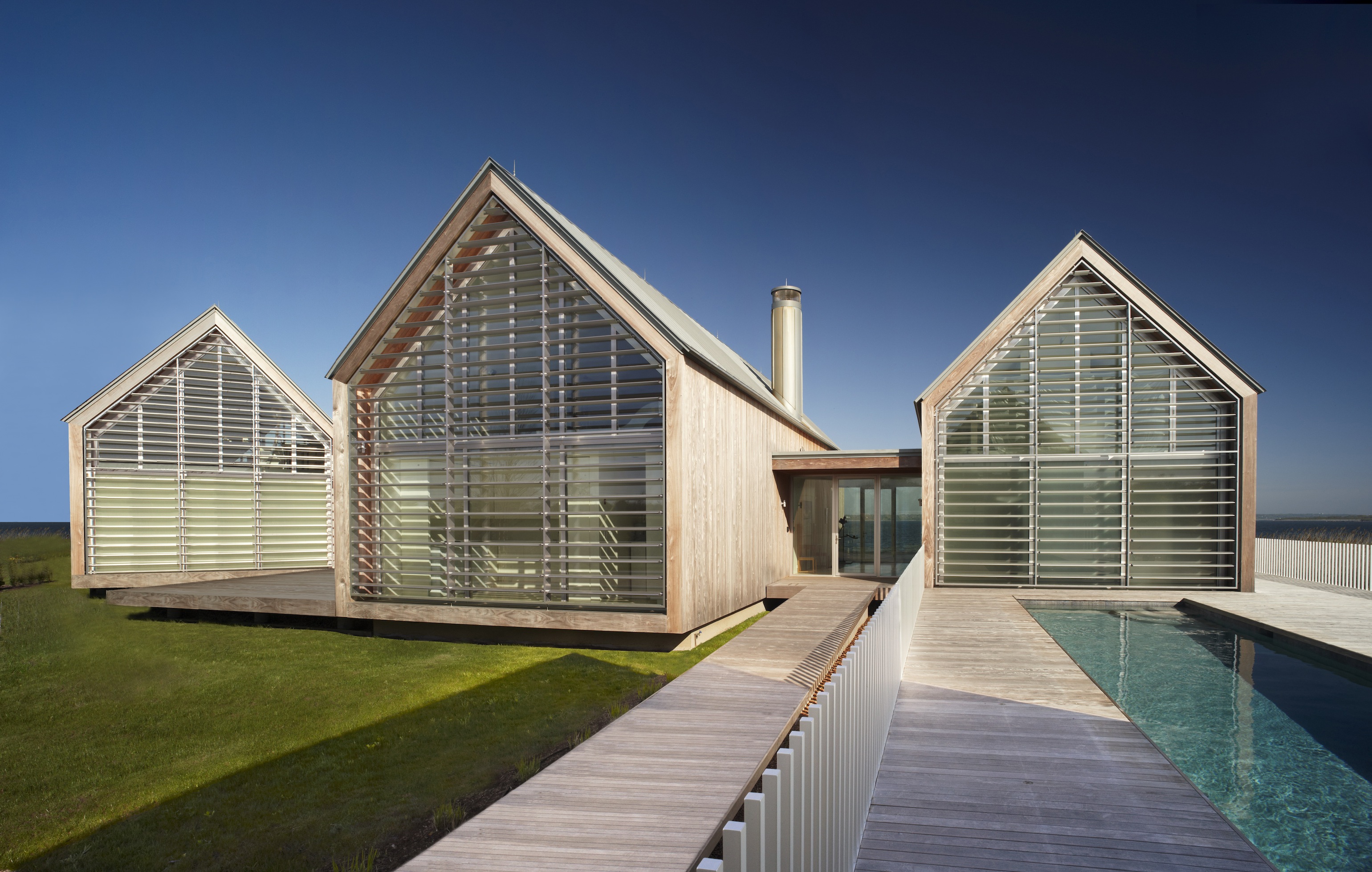 Think Zinc: 11 Projects Exploring Zinc's Versatility Complemented by ...