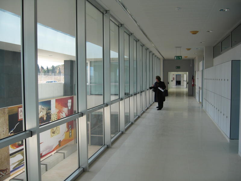 School Center Paredes Alenquer by Andre Espinho Arquitectura - Architizer