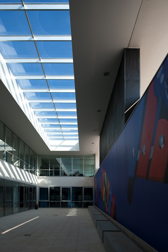 School Center Paredes Alenquer by Andre Espinho Arquitectura - Architizer