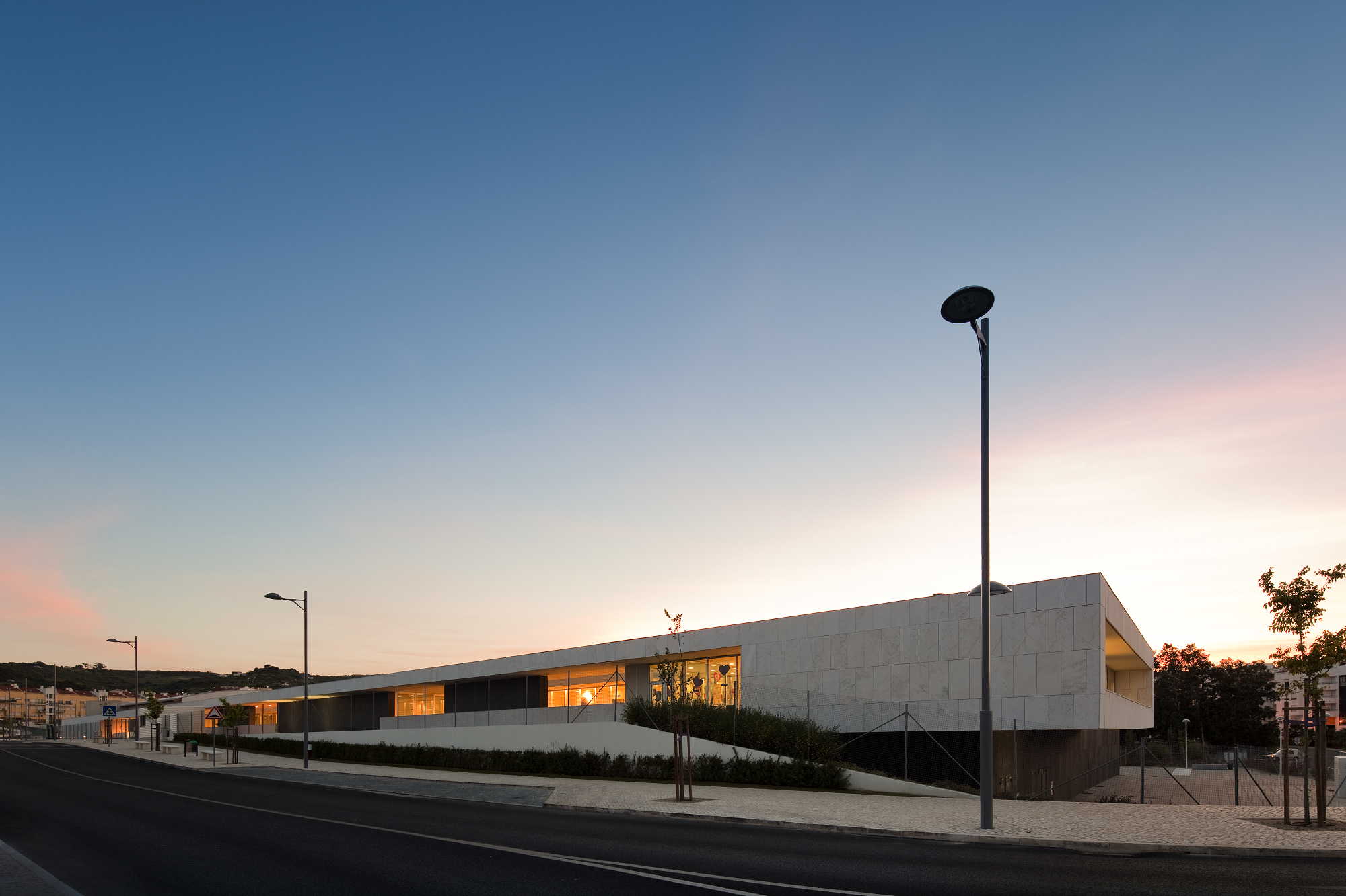 School Center Paredes Alenquer by Andre Espinho Arquitectura - Architizer