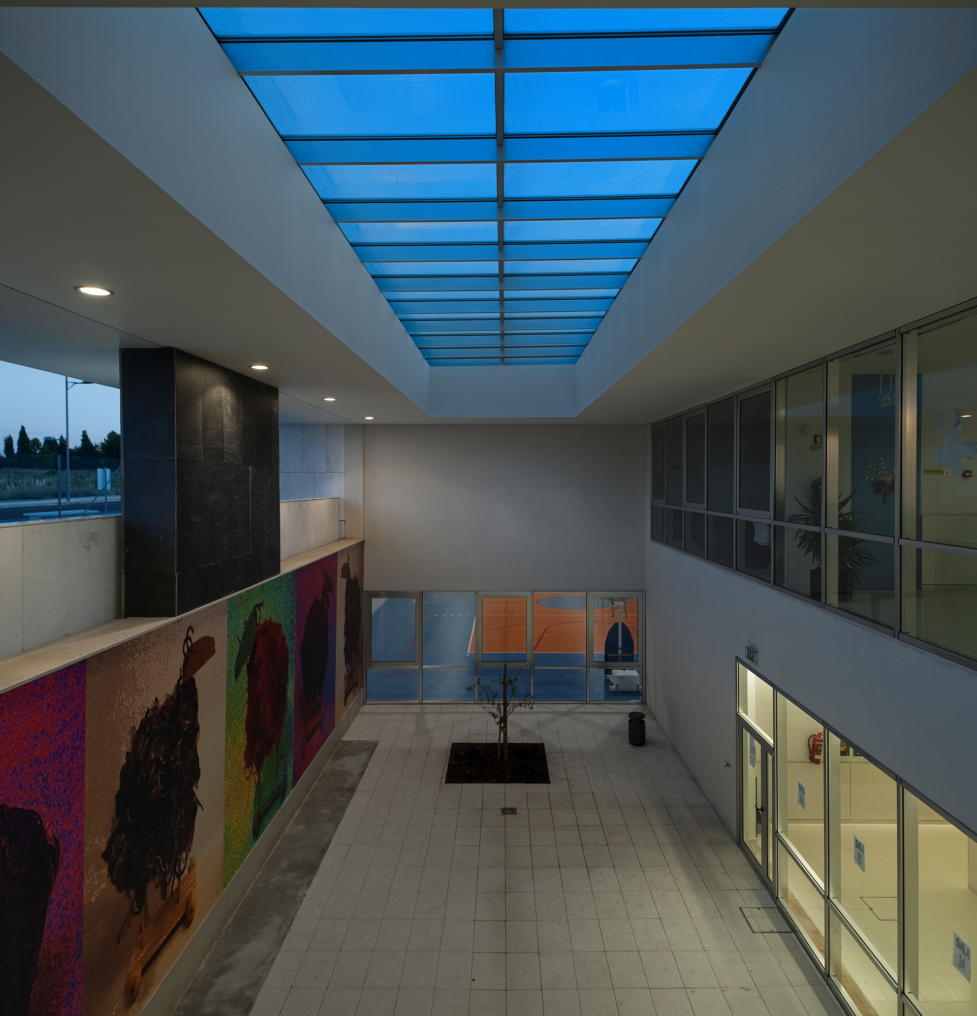 School Center Paredes Alenquer by Andre Espinho Arquitectura - Architizer