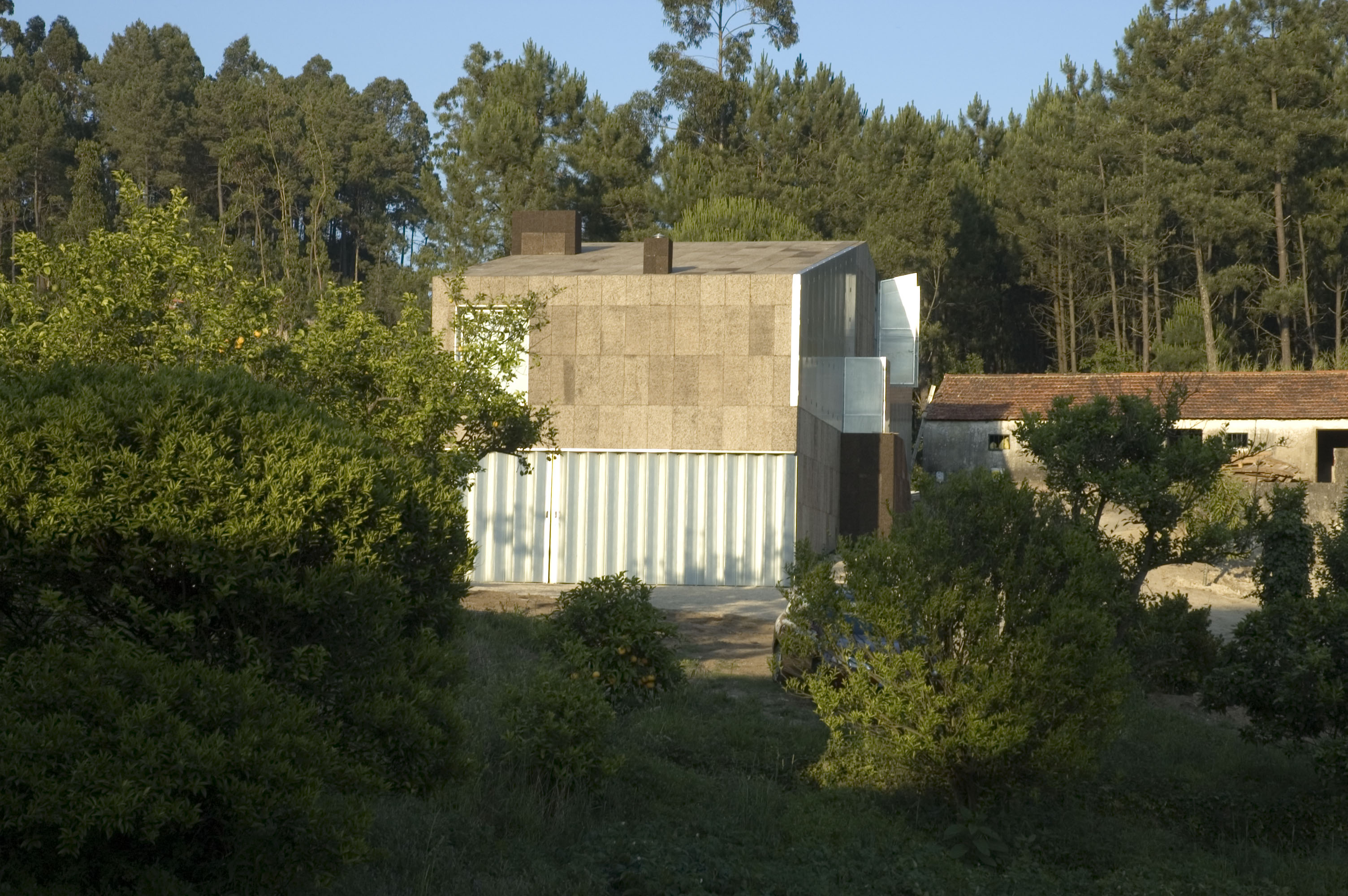 Cork House by Arquitectos Anónimos - Architizer