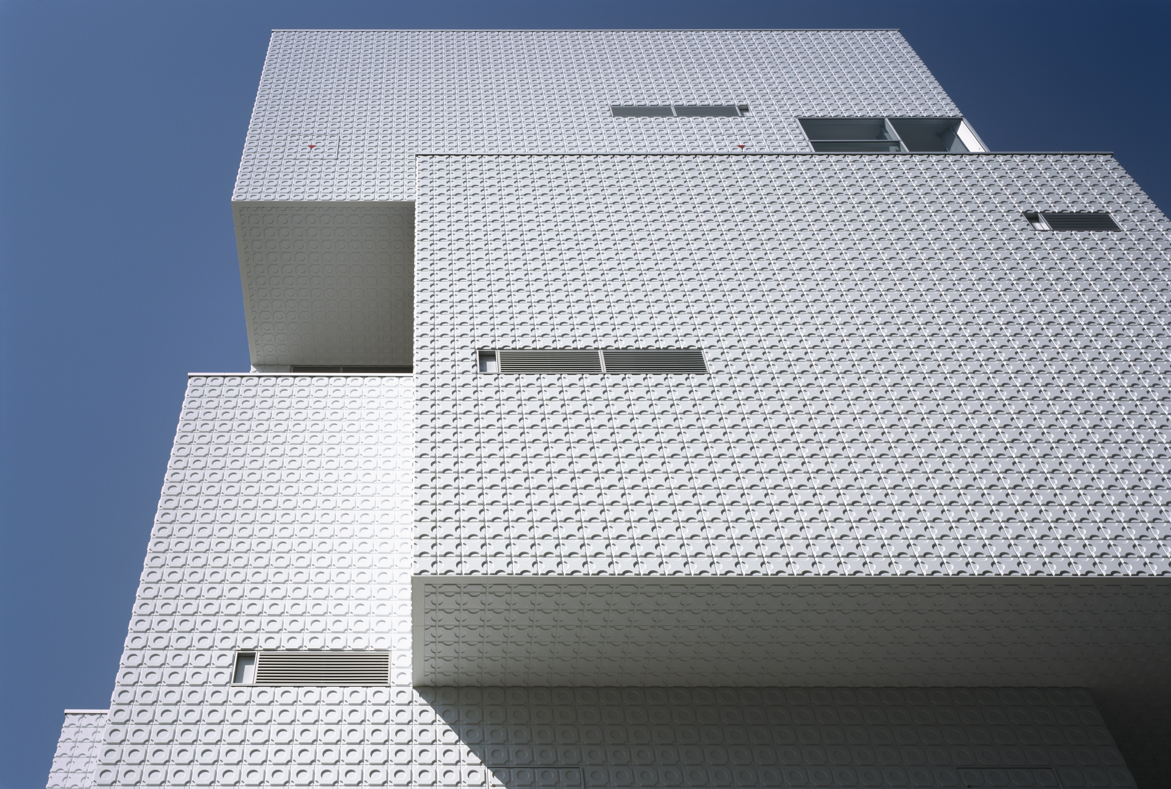 F-Town Building by Atelier Hitoshi Abe - Architizer