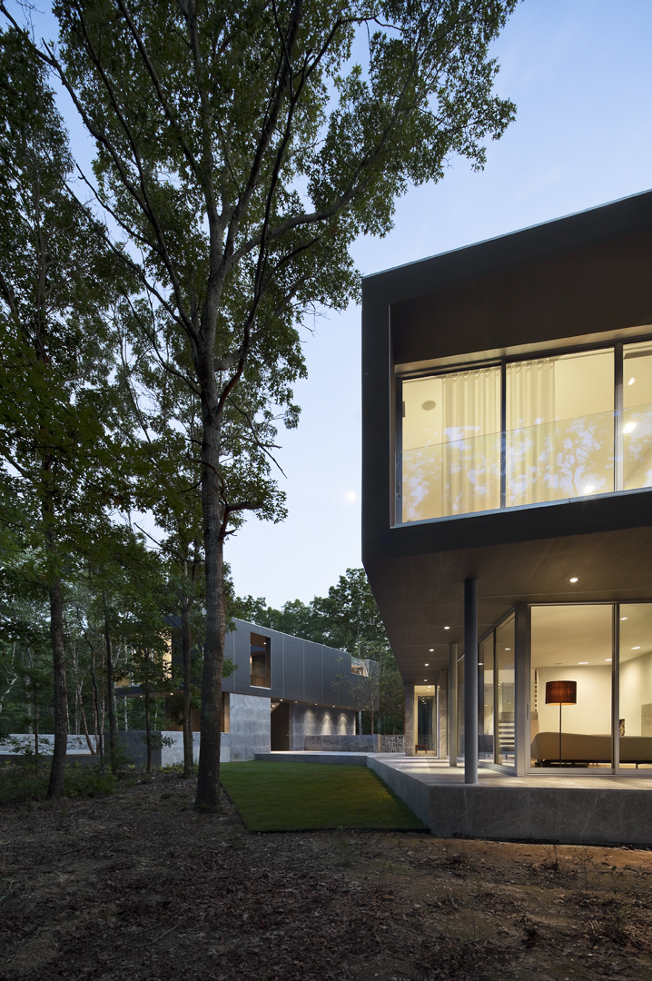 Split House by K/R by K/R - Architizer