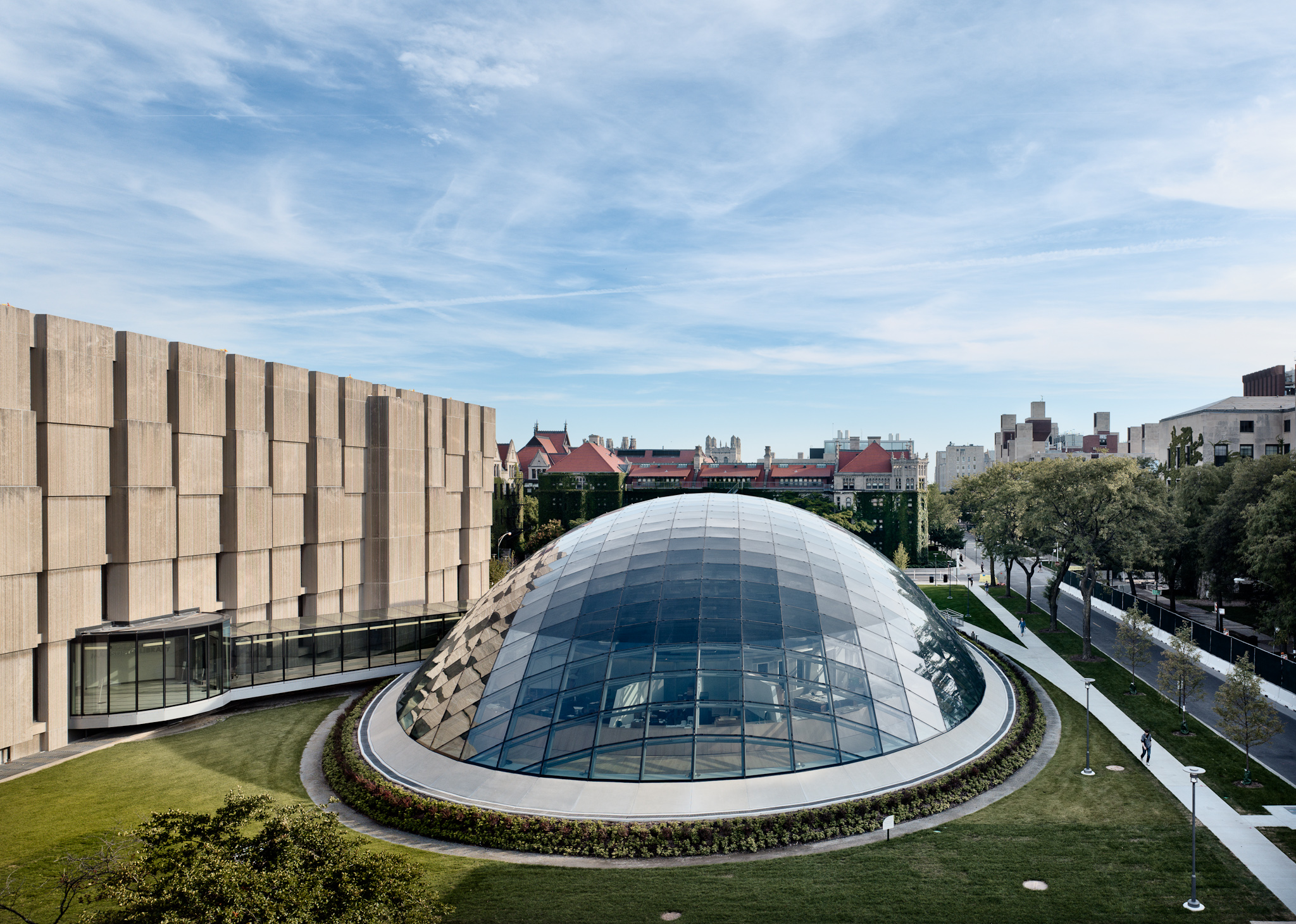 Joe and Rika Mansueto Library by JAHN - Architizer
