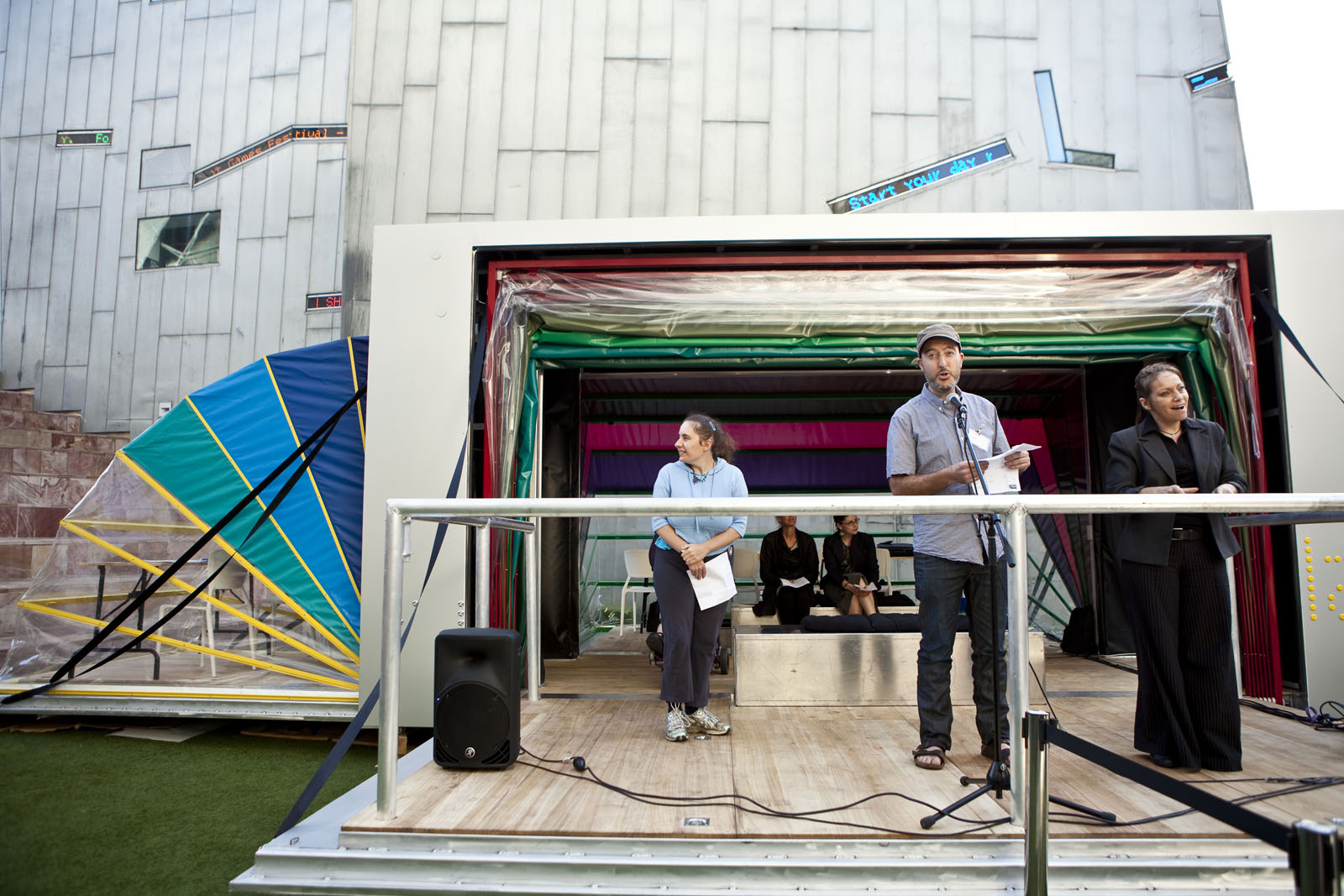 Nebula Portable Arts Space by Austin Maynard Architects - Architizer
