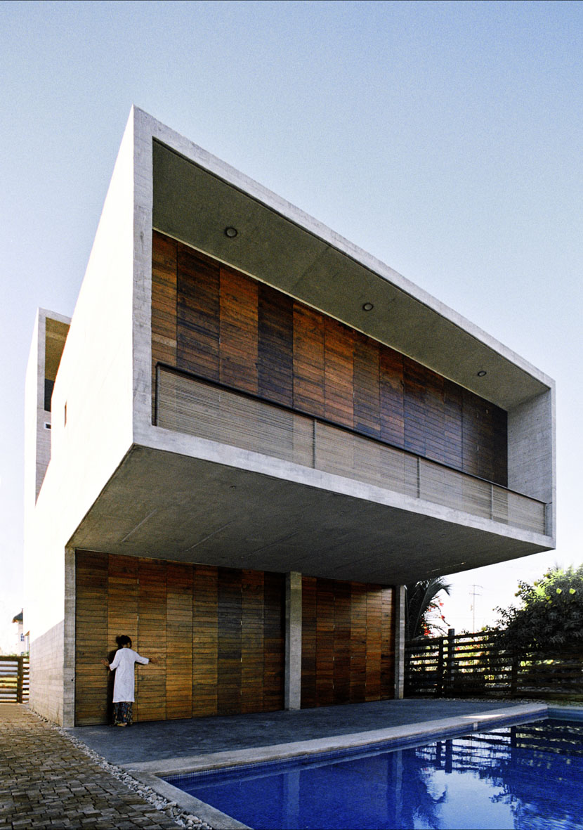 TDA House by Cadaval & Solà-Morales - Architizer