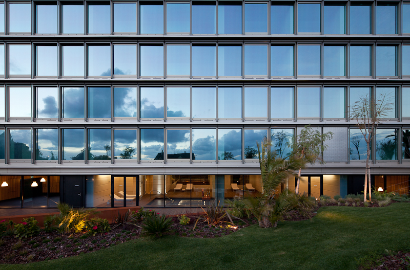 Estoril Sol Residence by Gonçalo Byrne Arquitectos - Architizer
