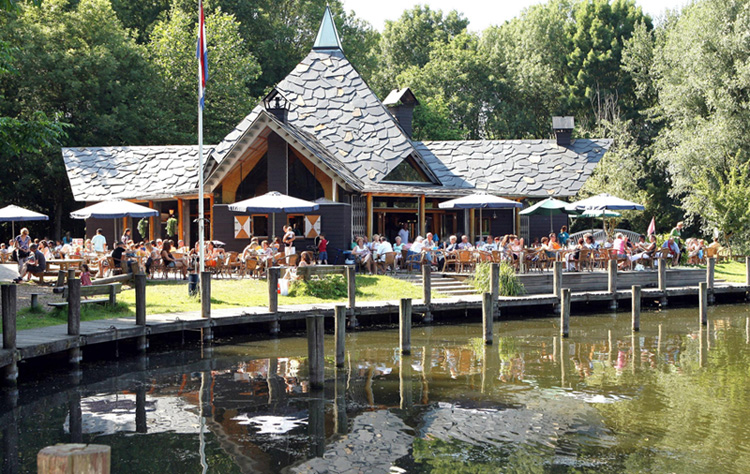 Knus Café-Pavilion, Delft by WAM architecten - Architizer