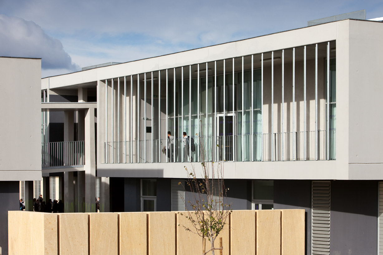 higth school in Morieres Les Avignon by NBJ architects - Architizer