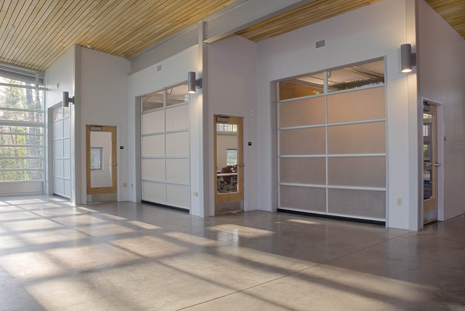 Foster Center for Student Innovation by Oak Point Associates - Architizer