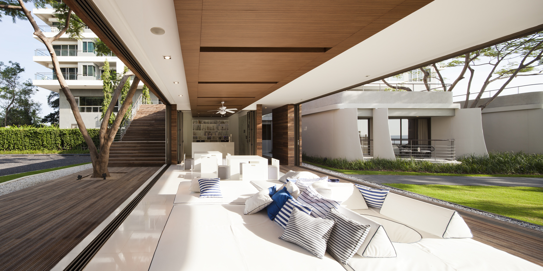 Siamese Blossom Townhome by Somdoon Architects - Architizer