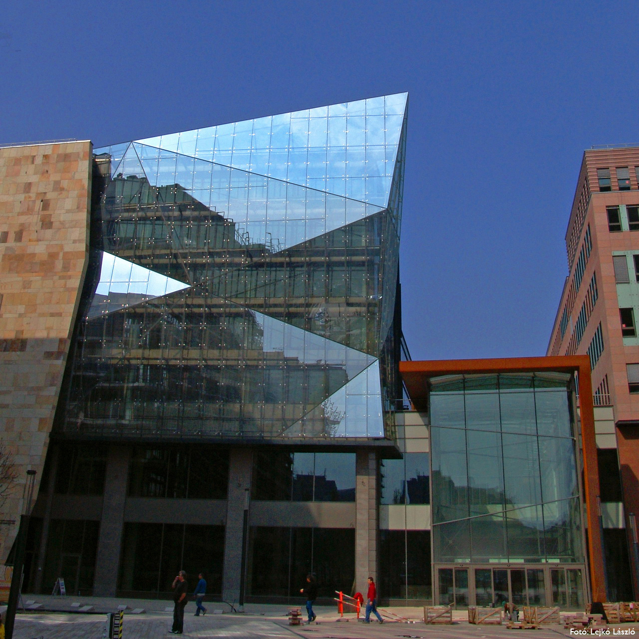 Corvin Atrium - Architizer