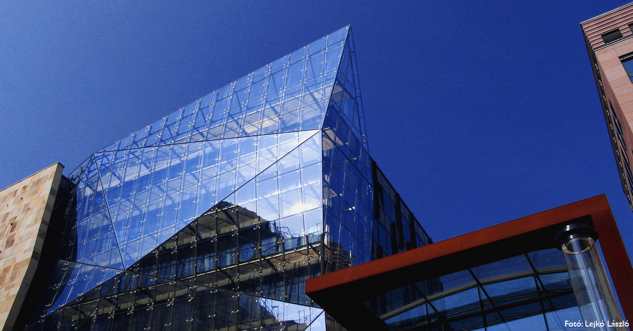 Corvin Atrium - Architizer