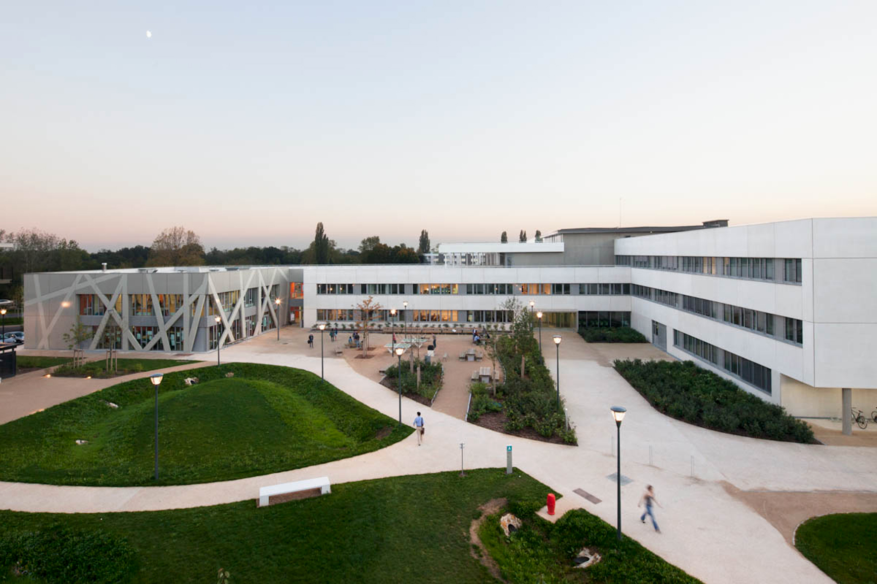 ENSTA, Paris Saclay engineering school's (Ecole Nationale Supérieur des ...