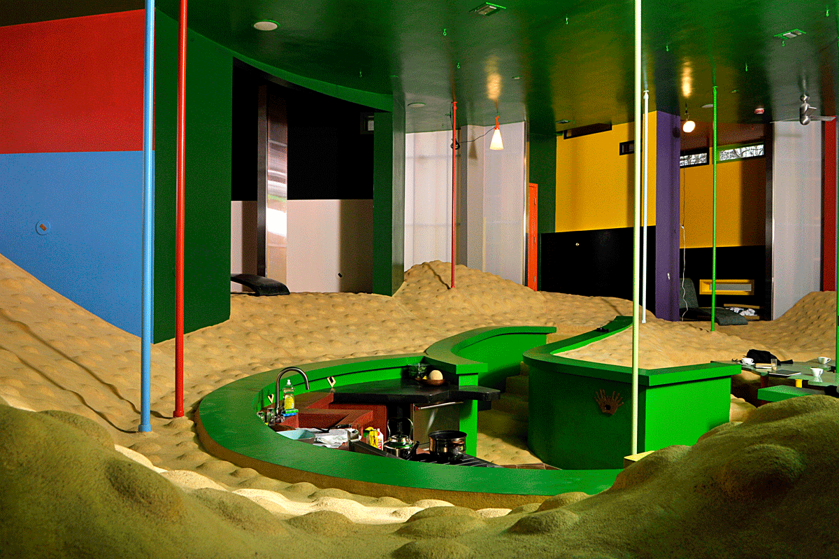 Reversible Destiny Healing Fun House Palm Springs by Arakawa + Gins ...