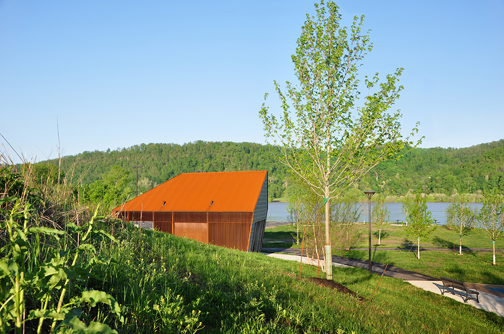 Riverview Park Visitor Service Building I by de Leon & Primmer ...