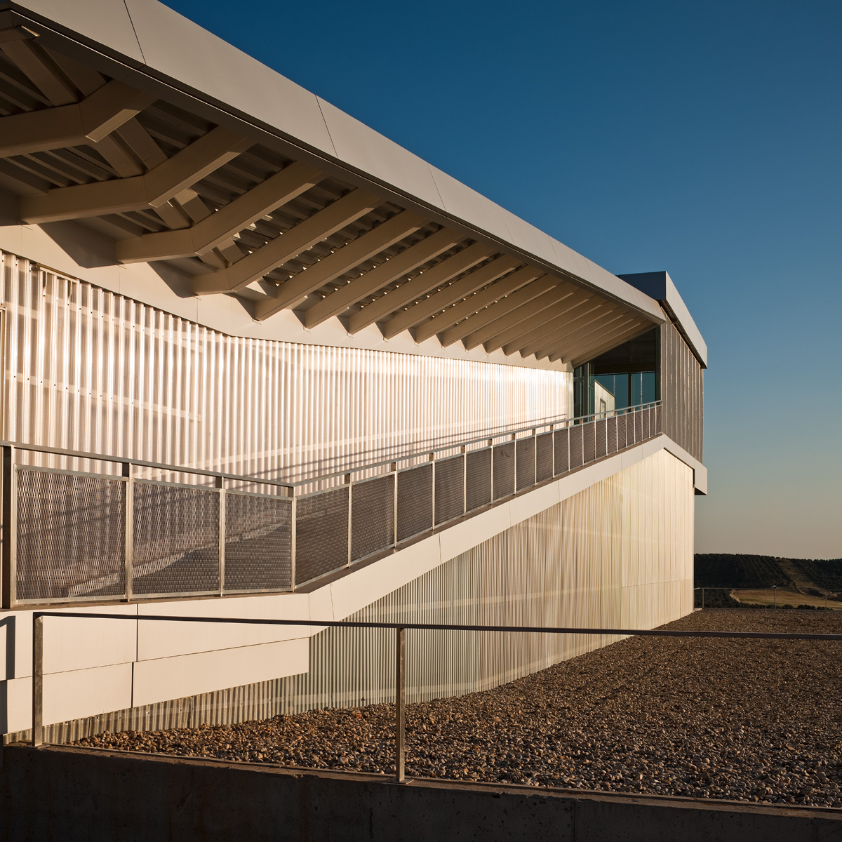 UNIVERSITY SPORTS HALL by CANVAS ARQUITECTOS - Architizer