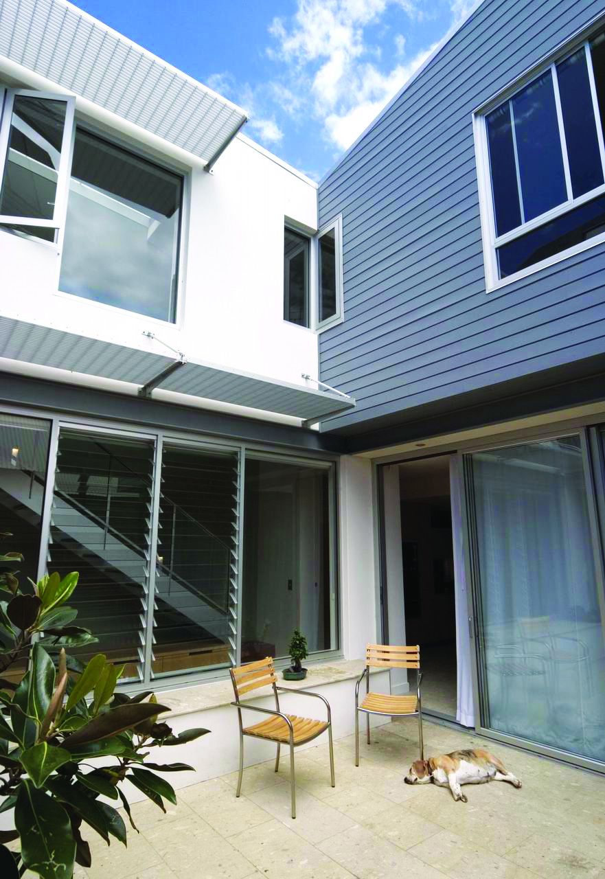 Larcombe House by Larcombe + Solomon Architects - Architizer