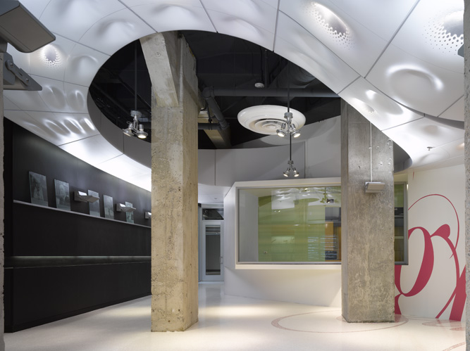 Graduate Aerospace Laboratories, Caltech by John Friedman Alice Kimm ...
