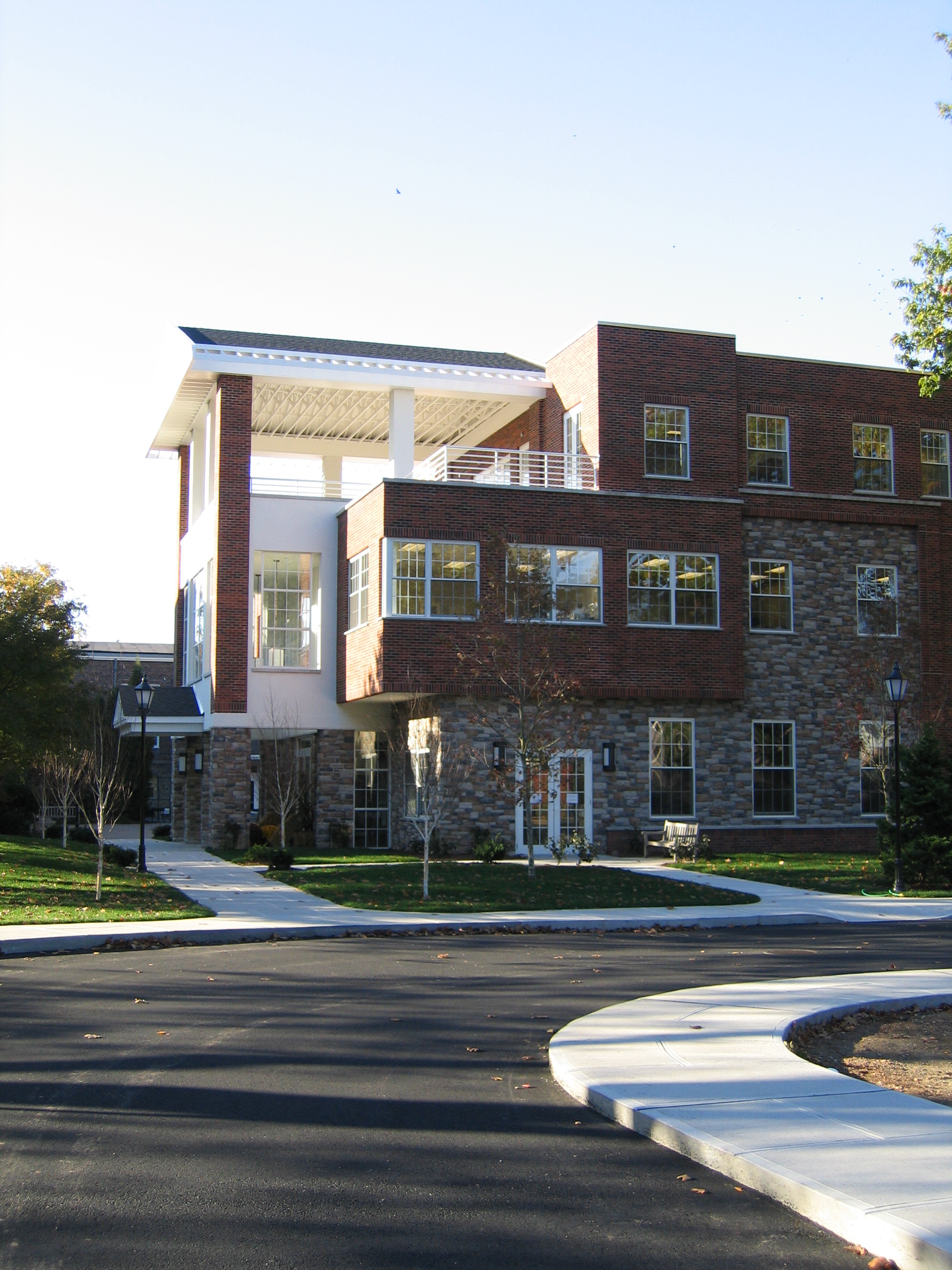 Poly Prep Alumni Building by Arpad Baksa Architect, P.C. - Architizer