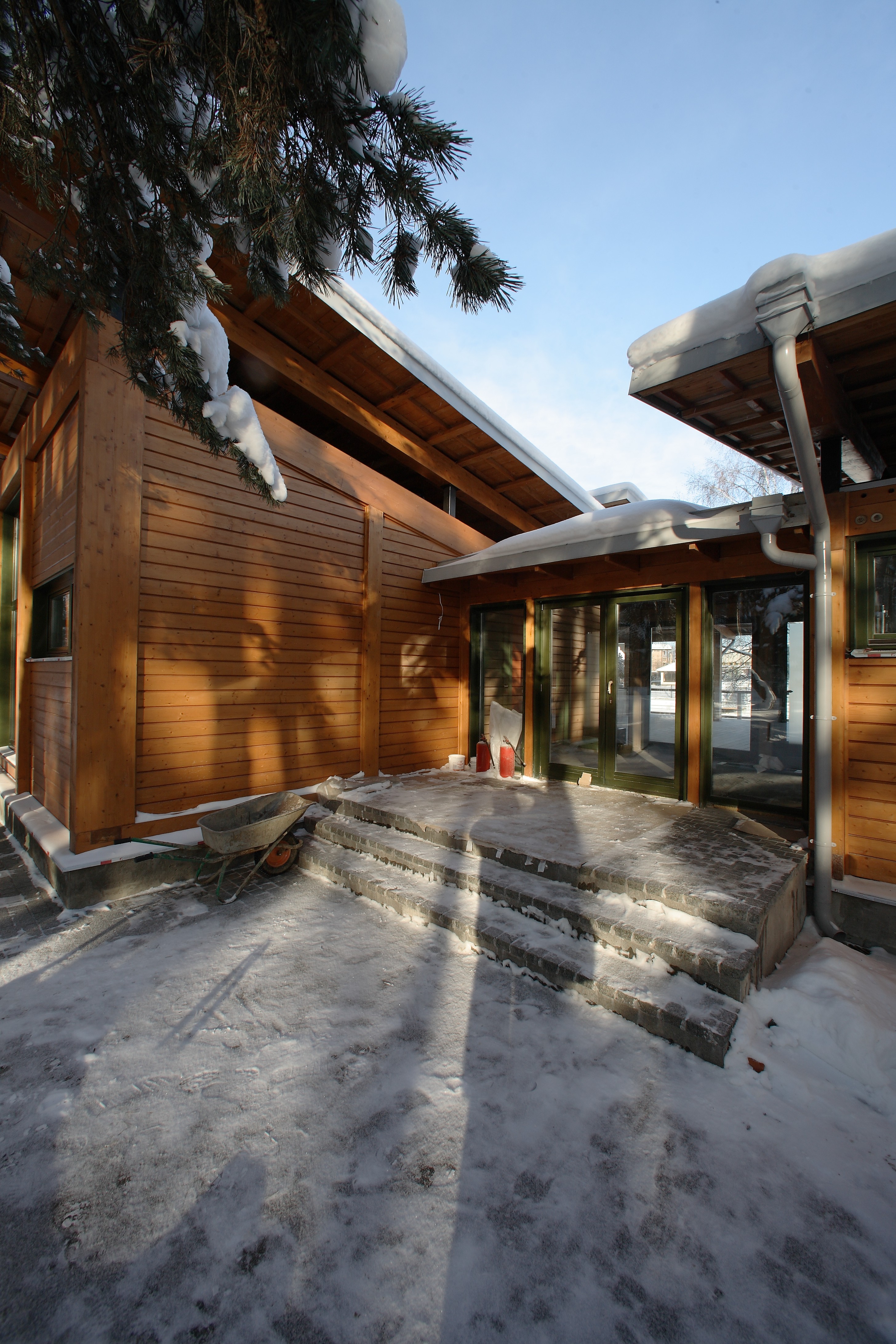 The house for visitors by Roman Leonidov Architects - Architizer