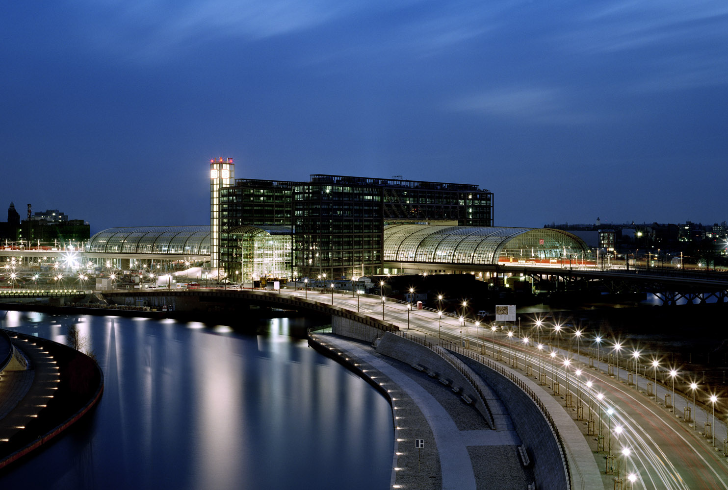 Berlin Central Station by gmp · Architects von Gerkan, Marg und Partner ...