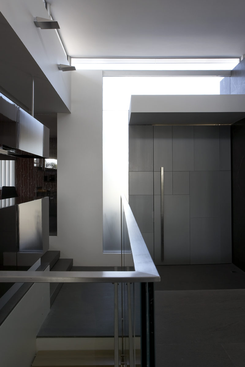 Mormanis House - Architizer