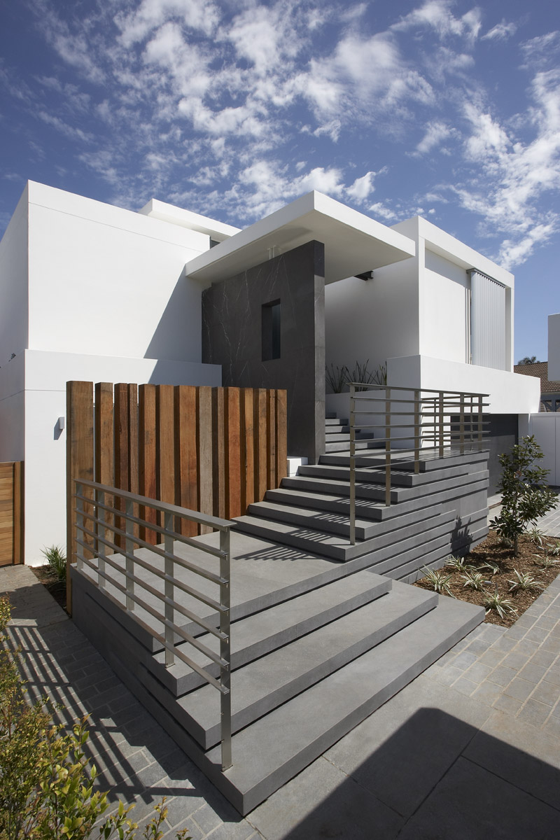 Mormanis House - Architizer