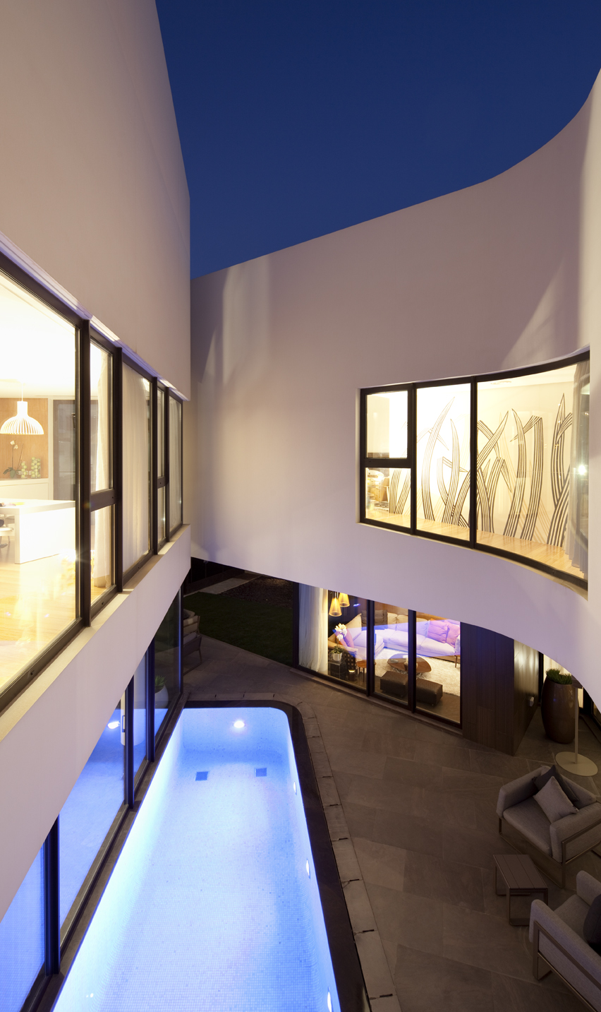 Mop House by AGi architects - Architizer