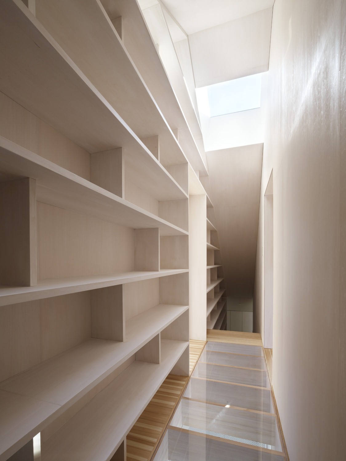 Cloudy House by Takao Shiotsuka Atelier - Architizer