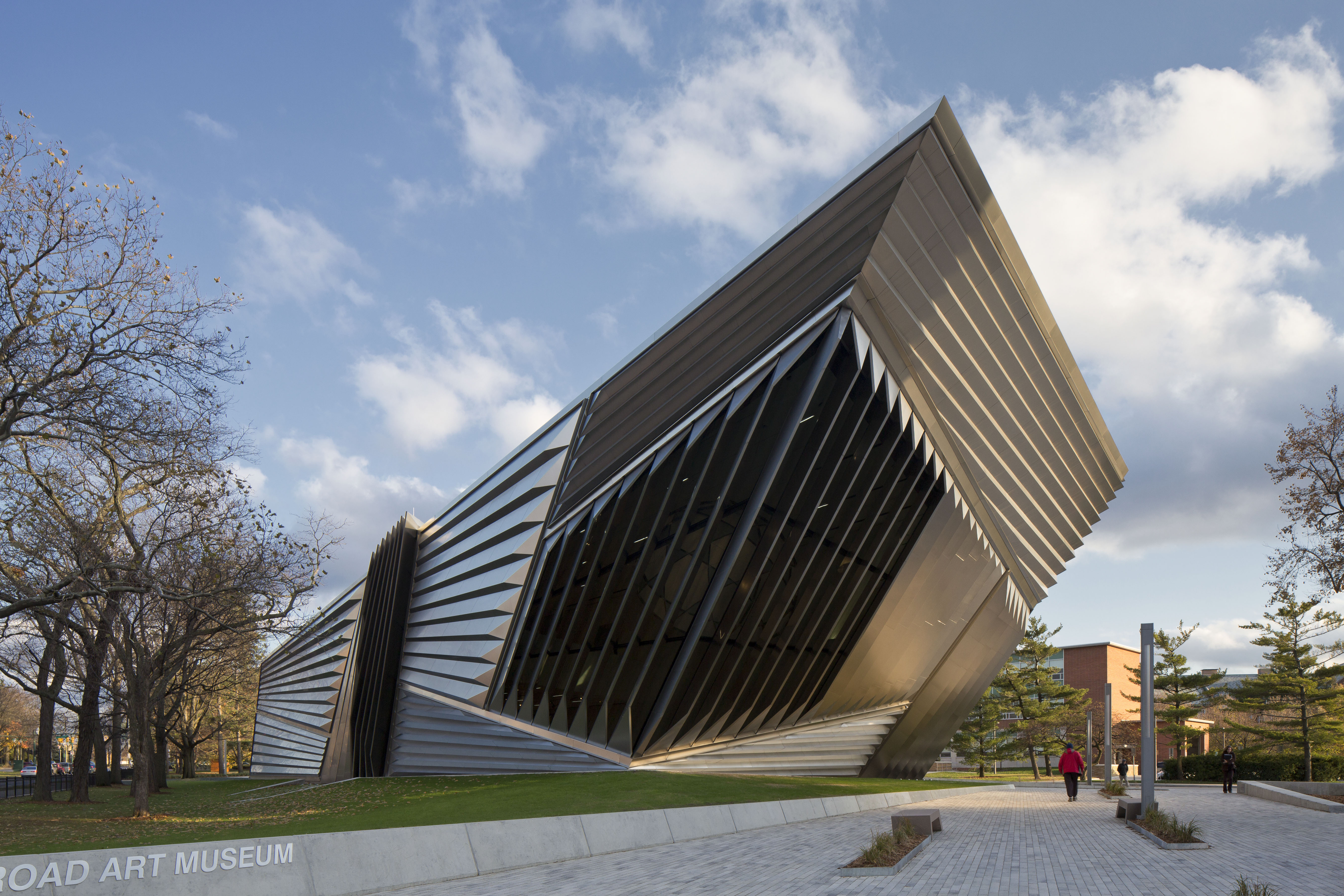 Eli & Edythe Broad Art Museum at Michigan State University by Zaha ...