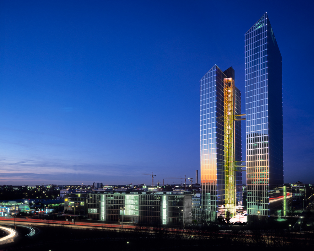 Highlight Towers by Jahn/ - Architizer