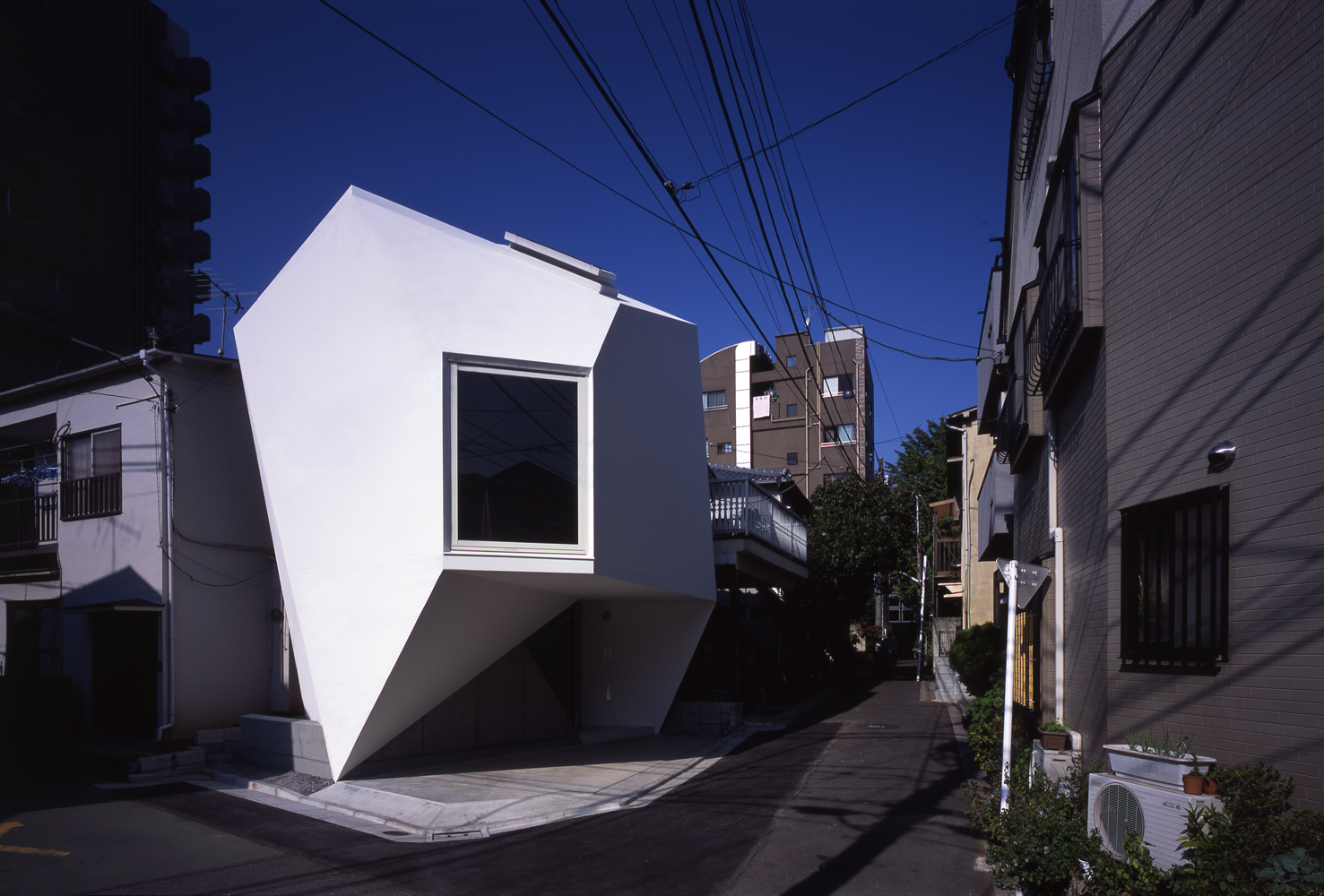 Cell Brick by Atelier TEKUTO - Architizer