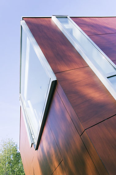 L-Shaped House by Cocoon Architecten - Architizer