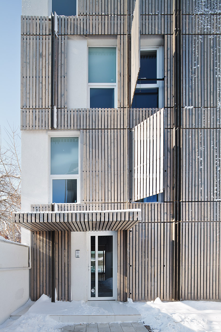 Residential Building with 7 Apartments by Synthesis Architecture LTD ...