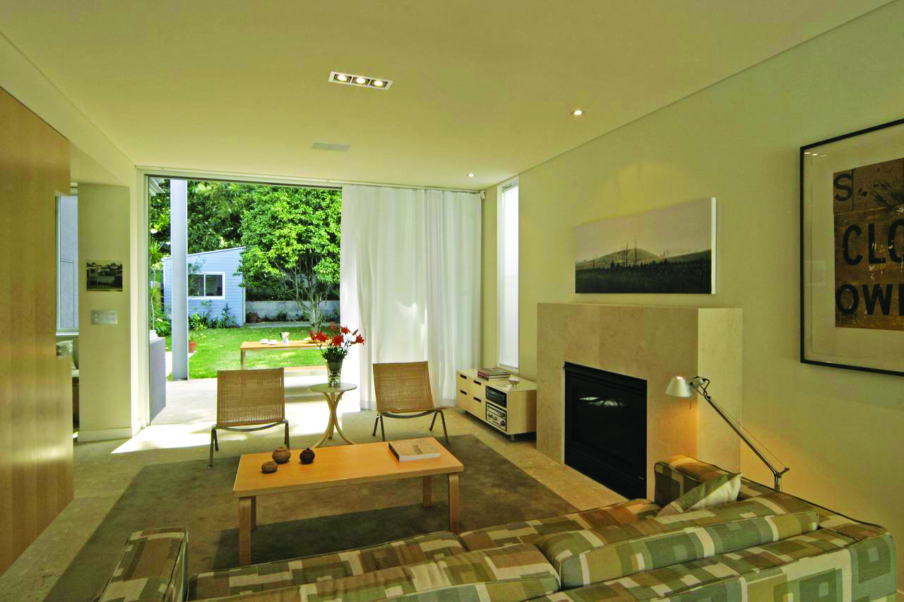 Larcombe House by Larcombe + Solomon Architects - Architizer