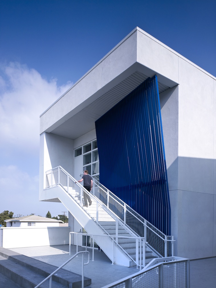 Green Dot Animo Leadership High School by Brooks + Scarpa Architects ...