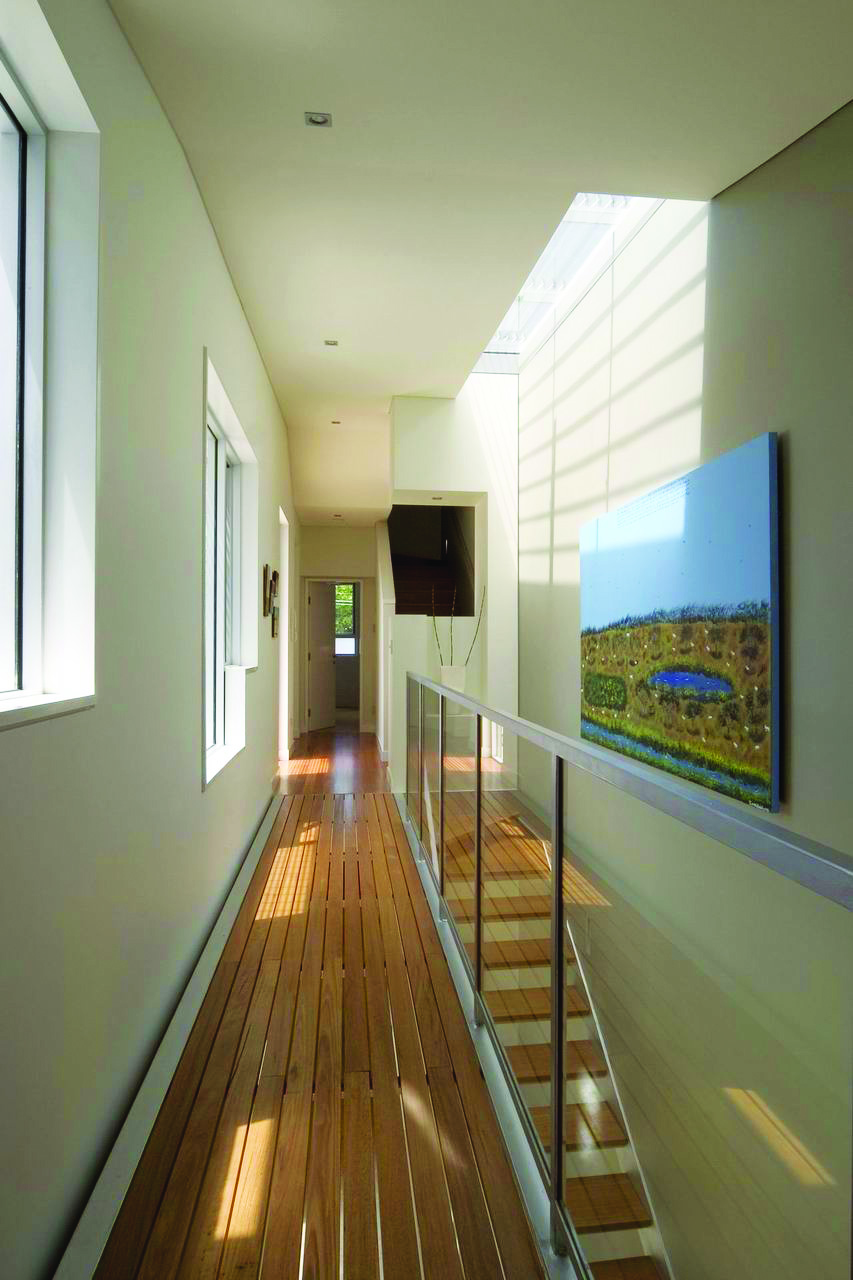 Larcombe House by Larcombe + Solomon Architects - Architizer