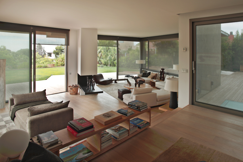 Pedralbes House by BC STUDIO ARCHITECTS- JAVIER BARBA - Architizer