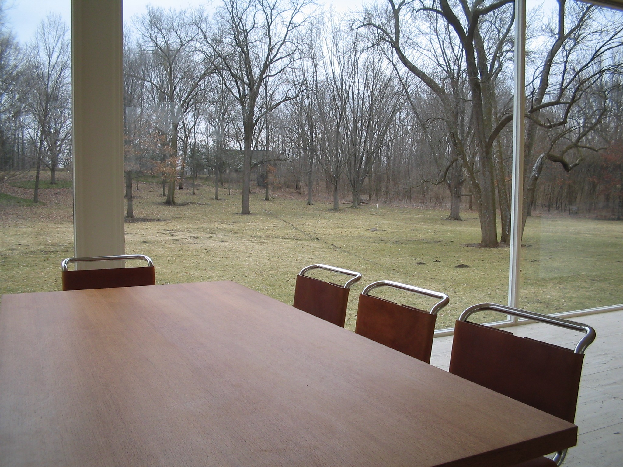 "Mies van der Rohe's FARNSWORTH HOUSE" a book by Paul Clemence - Architizer