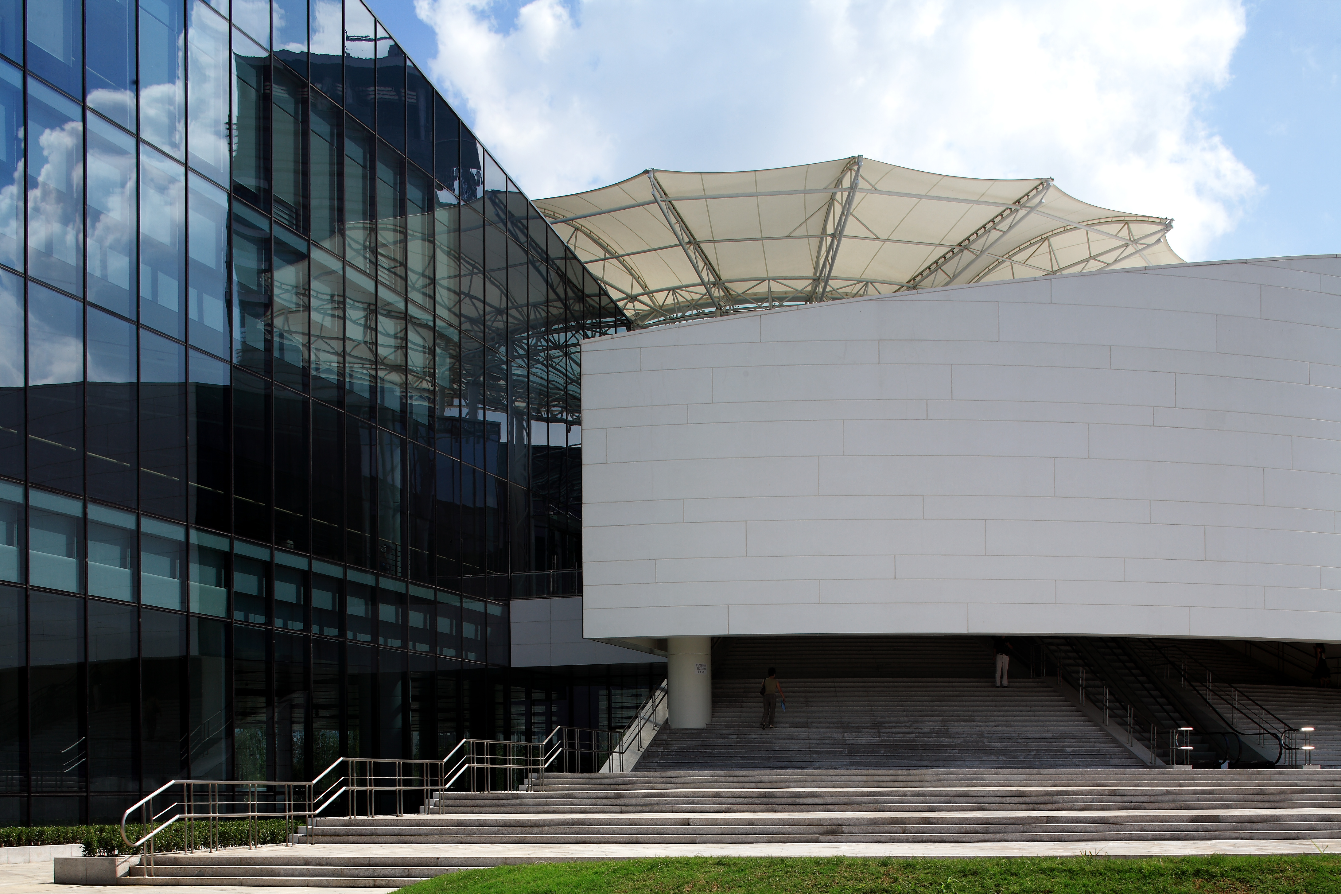 HR-Market Building - Architizer