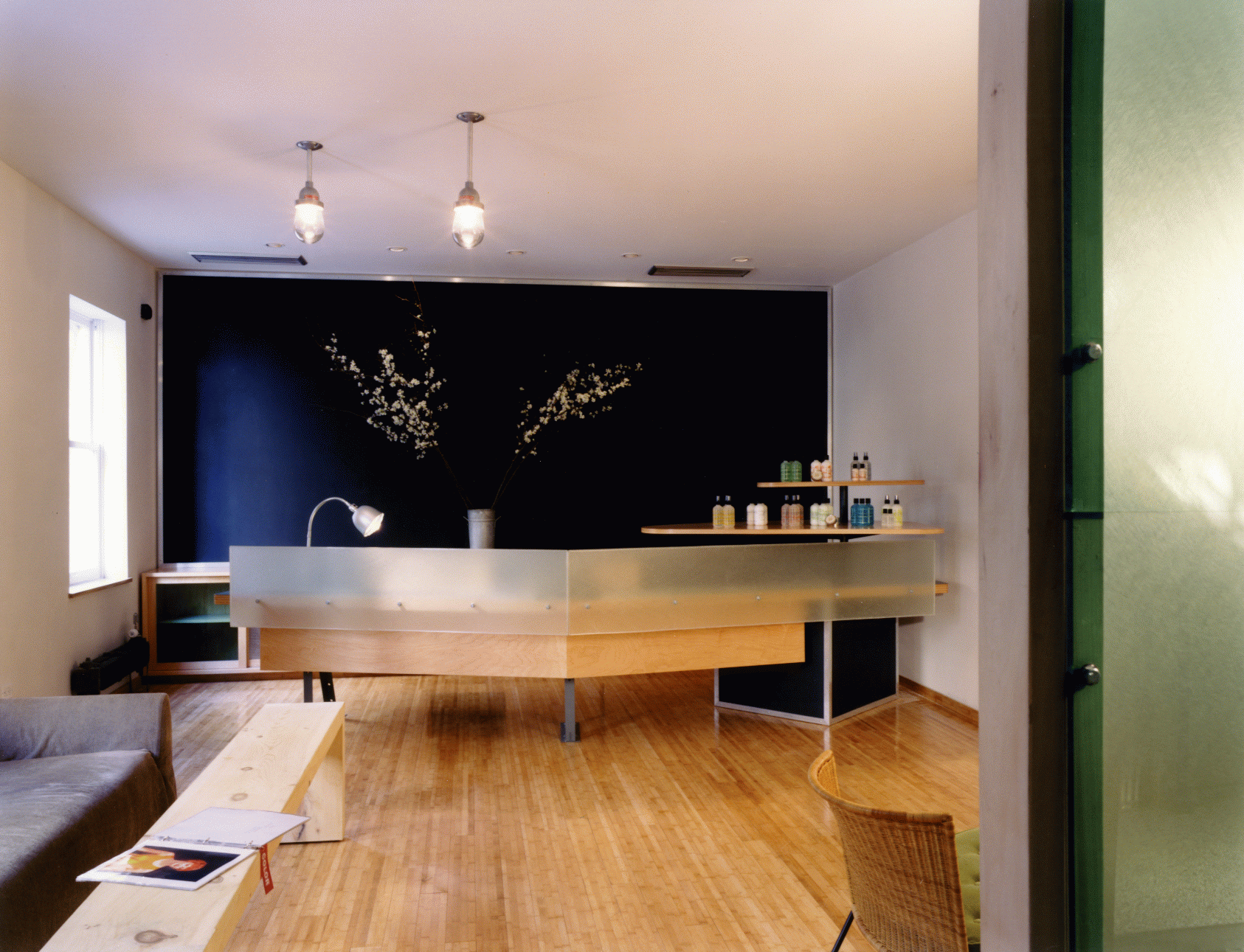 bumble and bumble salon - Architizer