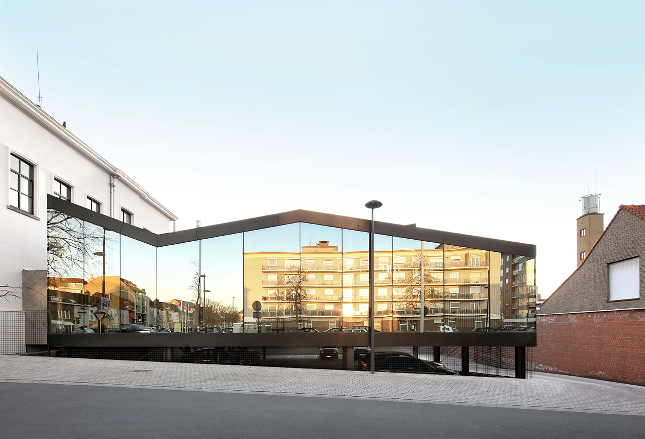 Bank Office by dierendonckblancke architecten - Architizer