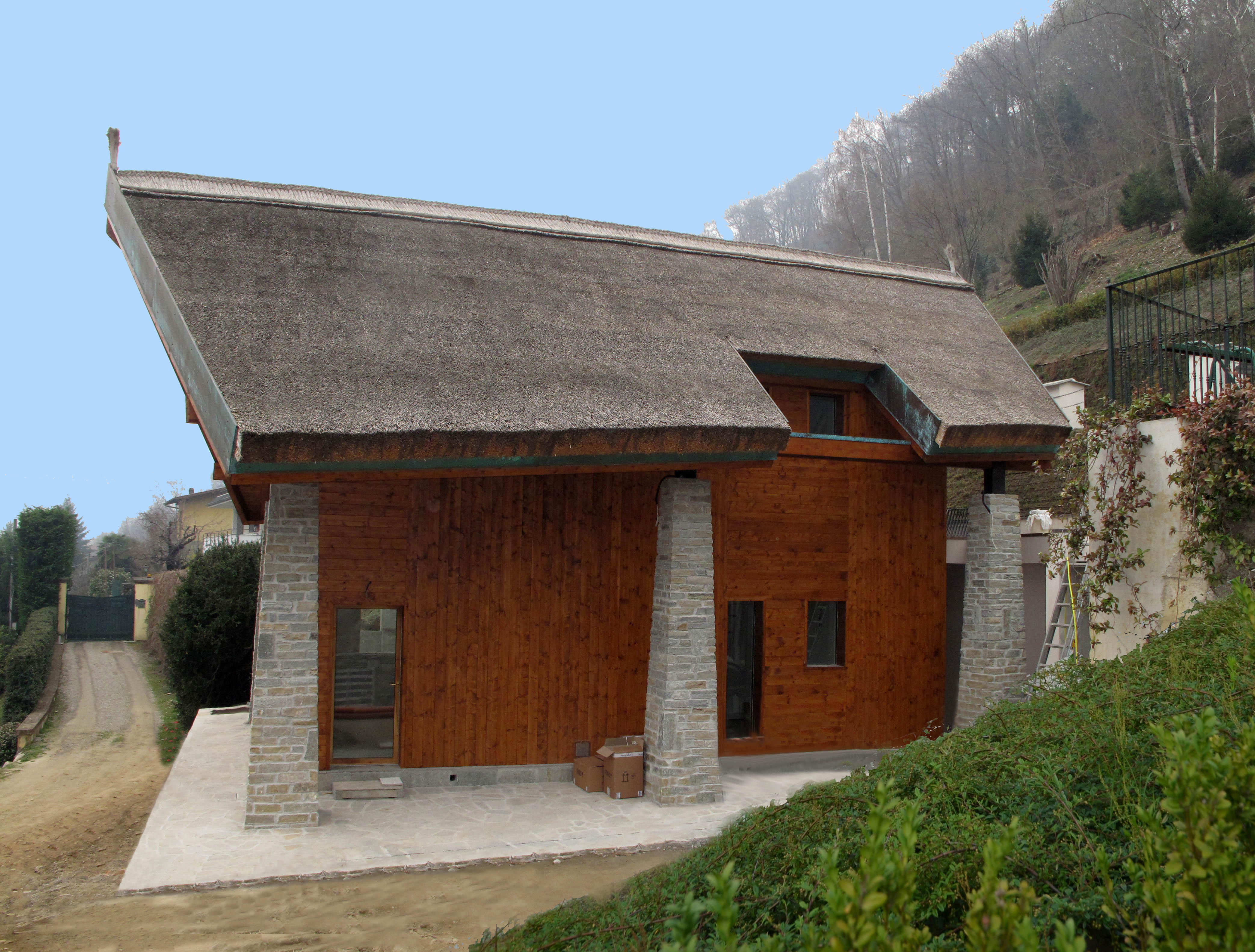 Stone, wood and straw - Architizer