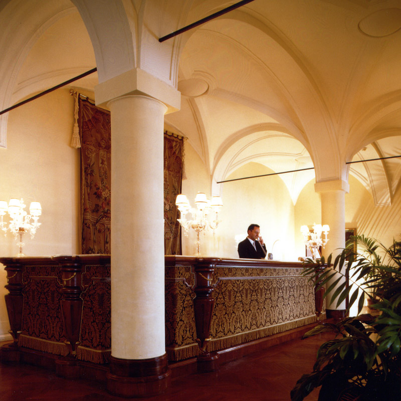 Hotel Cavour, Milan_Premium Room by Studio Simonetti Srl - Architizer