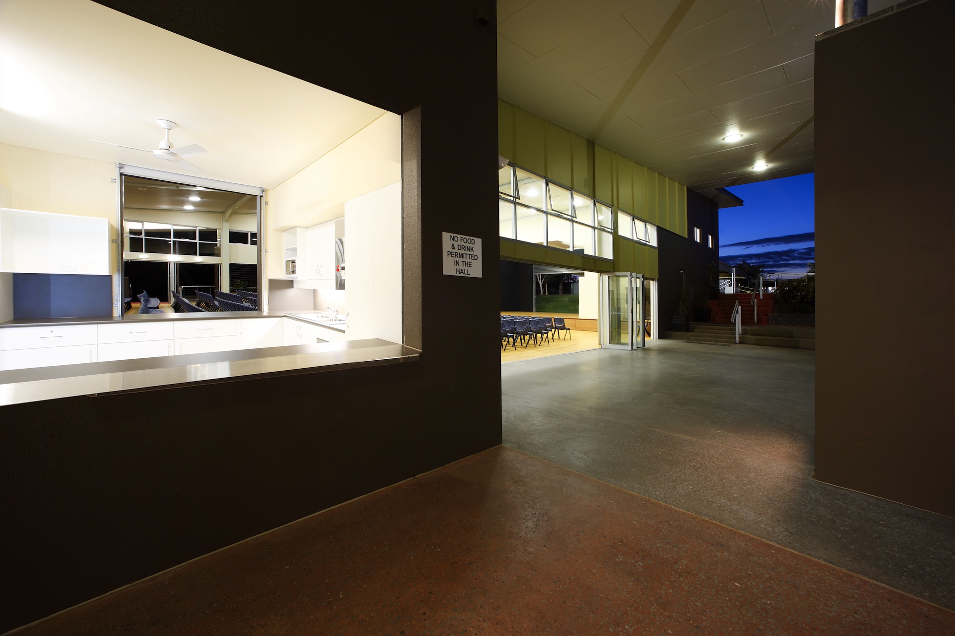 Robina Community Performing Arts Centre by Lightwave Architectural ...